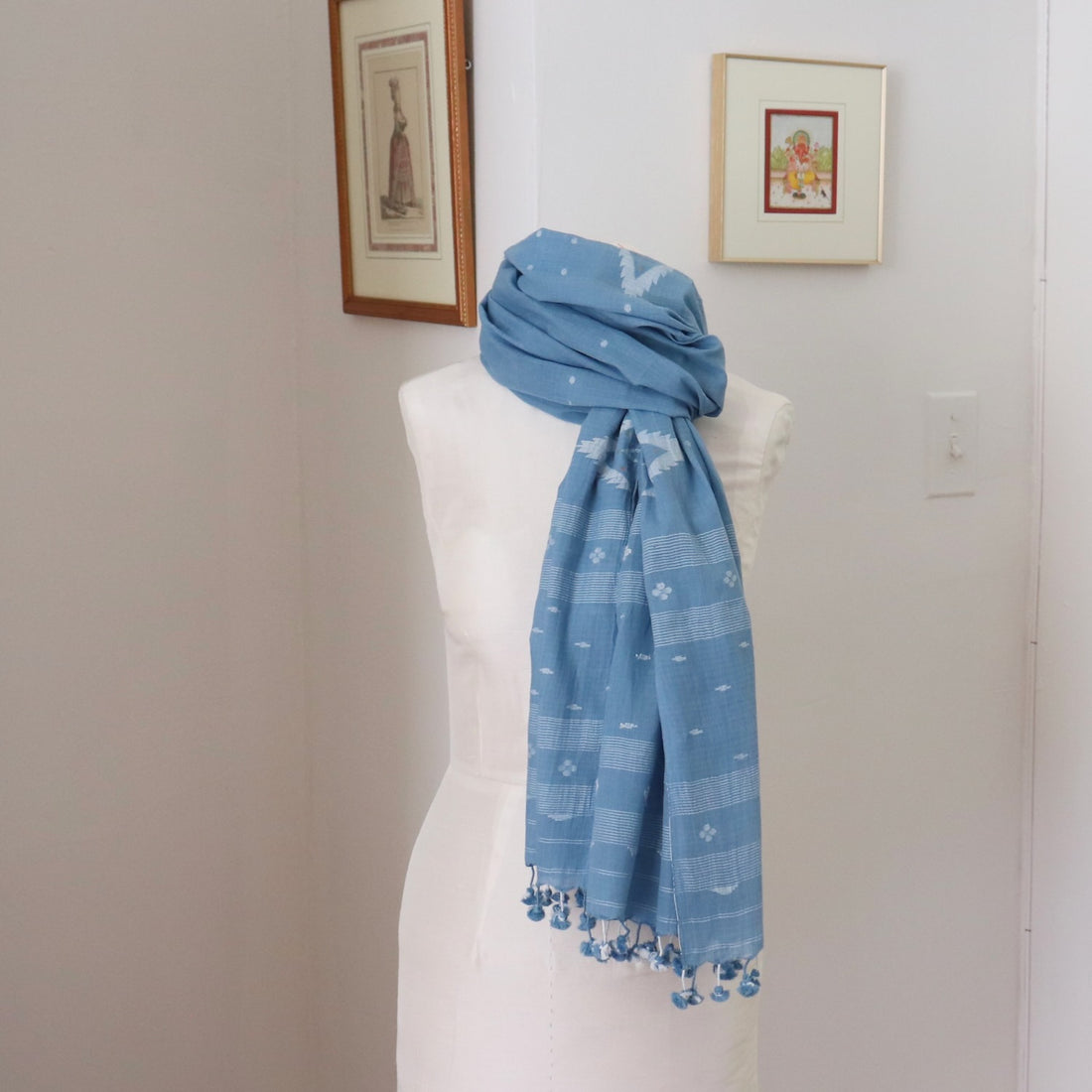 Celestial Handloom Jamdani Scarf – Loom and Stars